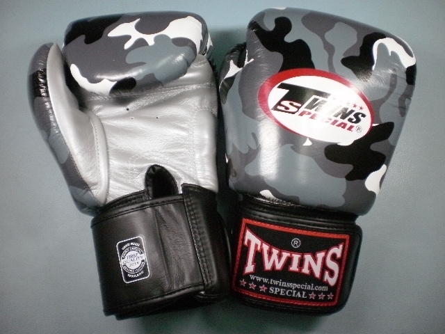 オンスグローブ （ツインズ） 迷彩 SPⅢ 白／銀 | グローブ,ツインズ【迷彩】 | | ムエタイショップ TEAM DEVIL666
