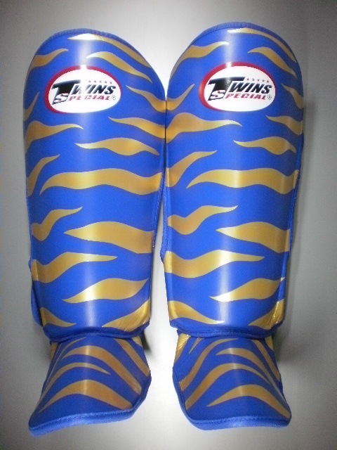 レガース （ツインズ） ゼブラ デビルSP 【青／金】 | レガース,ツインズ【ゼブラ】 | | ムエタイショップ TEAM DEVIL666