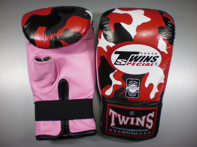 パンチンググローブ（ツインズ）迷彩 デビルSPⅢ【赤・黒／ピンク】 | グローブ,パンチンググローブ,ツインズ | | ムエタイショップ TEAM DEVIL666