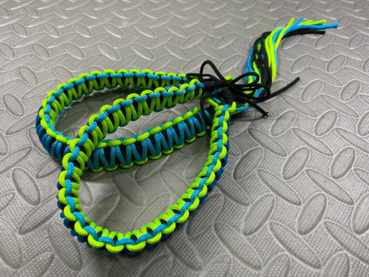 パープラチアット （トップキングボクシング） 平型幅広Ⅲ 【黄緑・水色・黒】 | パープラチアット（腕輪）,トップキングボクシング | | ムエタイショップ TEAM DEVIL666