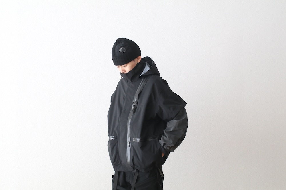 ACRONYM(アクロニウム) "J115-GT 3L Gore-Tex Pro Interops Jacket" | ACRONYM(アクロニウム) | | Digital-Mountain
