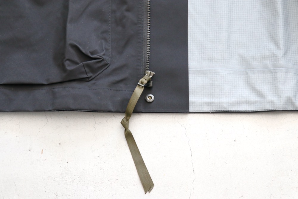 ACRONYM(アクロニウム) "J115-GT 3L Gore-Tex Pro Interops Jacket" | ACRONYM(アクロニウム) | | Digital-Mountain