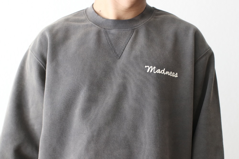 MADNESS (マッドネス) "MADNESS VERSATILE FADED CREW SWEATER" | MADNESS (マッドネス ...