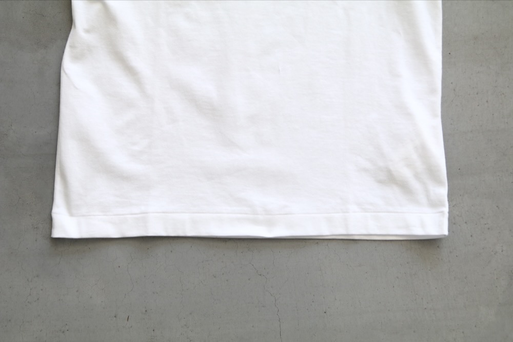 [unisex]PLAY COMME des GARCONS(プレイ コム デ ギャルソン) "T-SHIRT RED EMBLEM RED HEART - AX-T108-051 ...