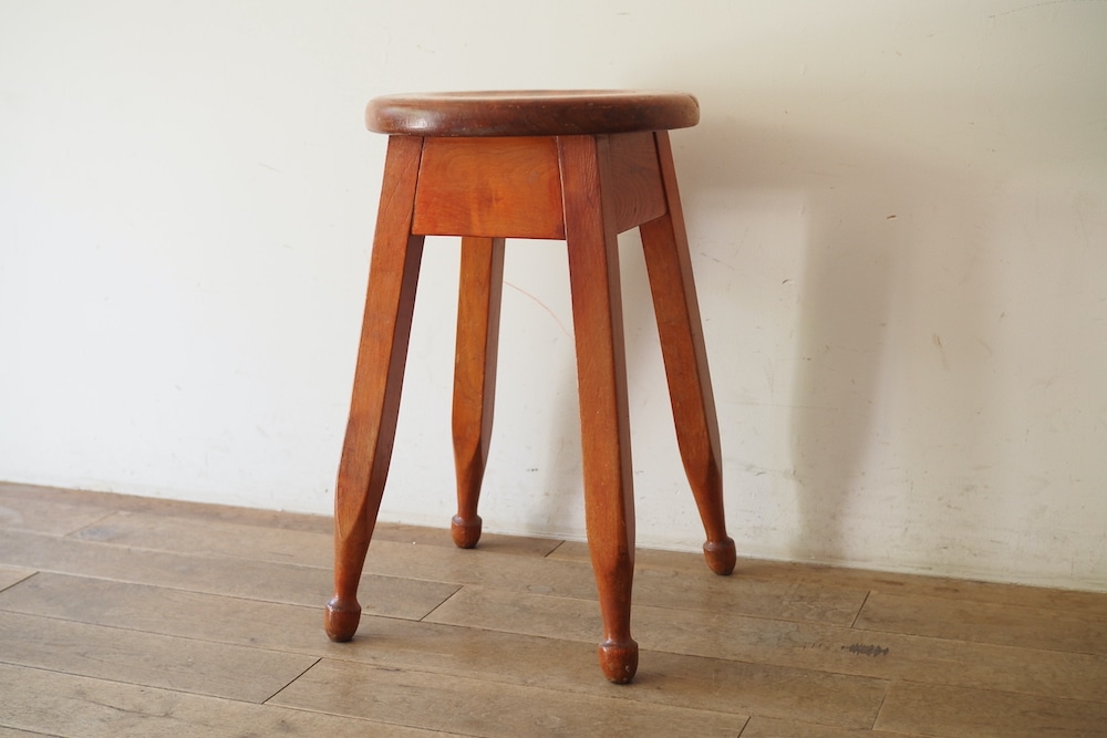 ヴィンテージスツール(ブラウン)｜ D+E MARKET Online