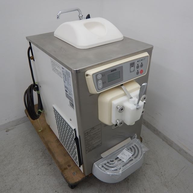 サンヨー ソフトクリームフリーザー 中古 SSF-M161PN | すべての商品 | 新品・中古厨房機器通販サイト ORIMAX.JP