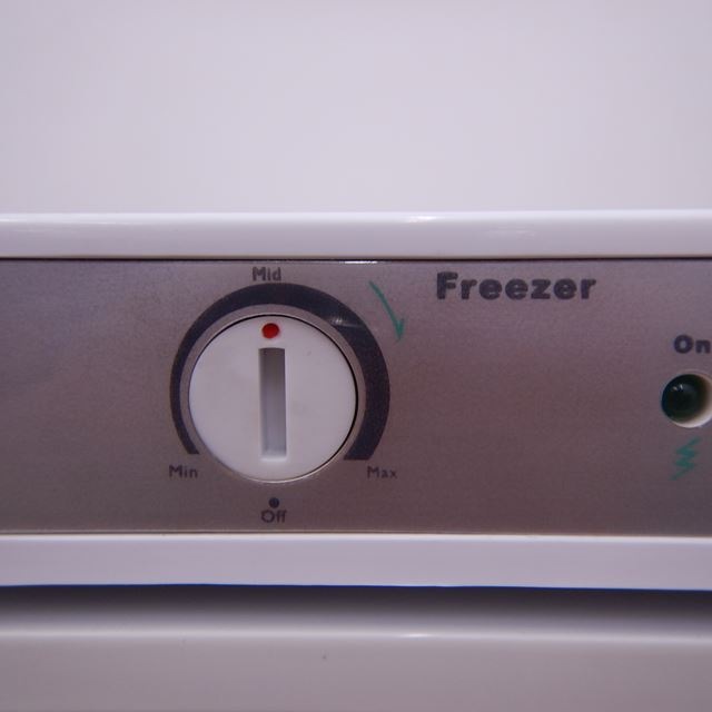 エレクトロラックス 冷凍庫 中古 EFM1200WA-RJP 123L 引き出しタイプ | 冷凍ストッカー | 新品・中古厨房機器通販サイト ORIMAX.JP