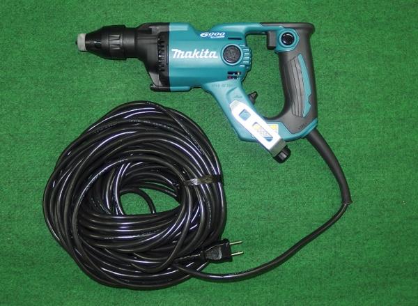 マキタ FS6100 ボード用スクリュードライバ 回転数:6000min-1 AC100V 青 高精度の仕上がり＆静かな作業性を実現 新品 ...