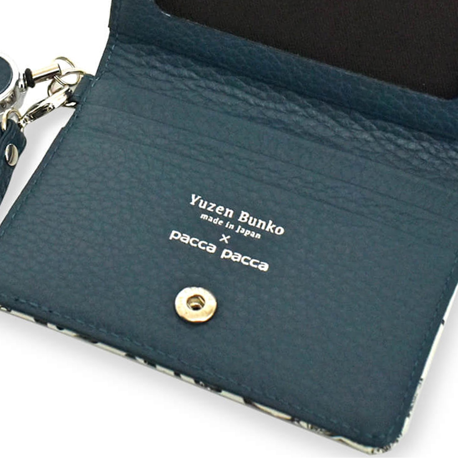 友禅文庫×paccapacca JOCKEY リール付き二つ折りパスケース｜e-mono（イーモノ）