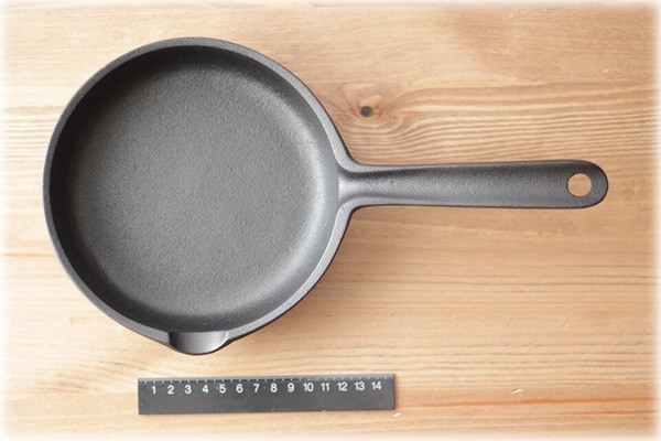 OIGEN(オイゲン) スキレット 15cm 南部鉄器 | すべての商品 | 縁器屋(えんぎや) 今日をちょっとハレの日にする器