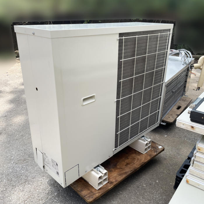 【中古】 プレハブ冷蔵庫 4.2坪 外機：ERA-RP22A 内機：UCL-T3VHA 三菱 2022年 プレハブ 業務用冷蔵庫 【動産王】千葉☆送料無料 | 厨房機器,冷蔵庫・冷凍庫 ...