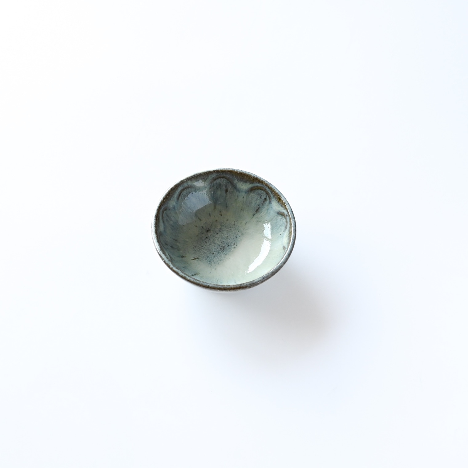 工房つちみ / 3寸丸鉢 波 green | 作り手,工房つちみ | 和食器通販 eyl utsuwa(エイル ウツワ)