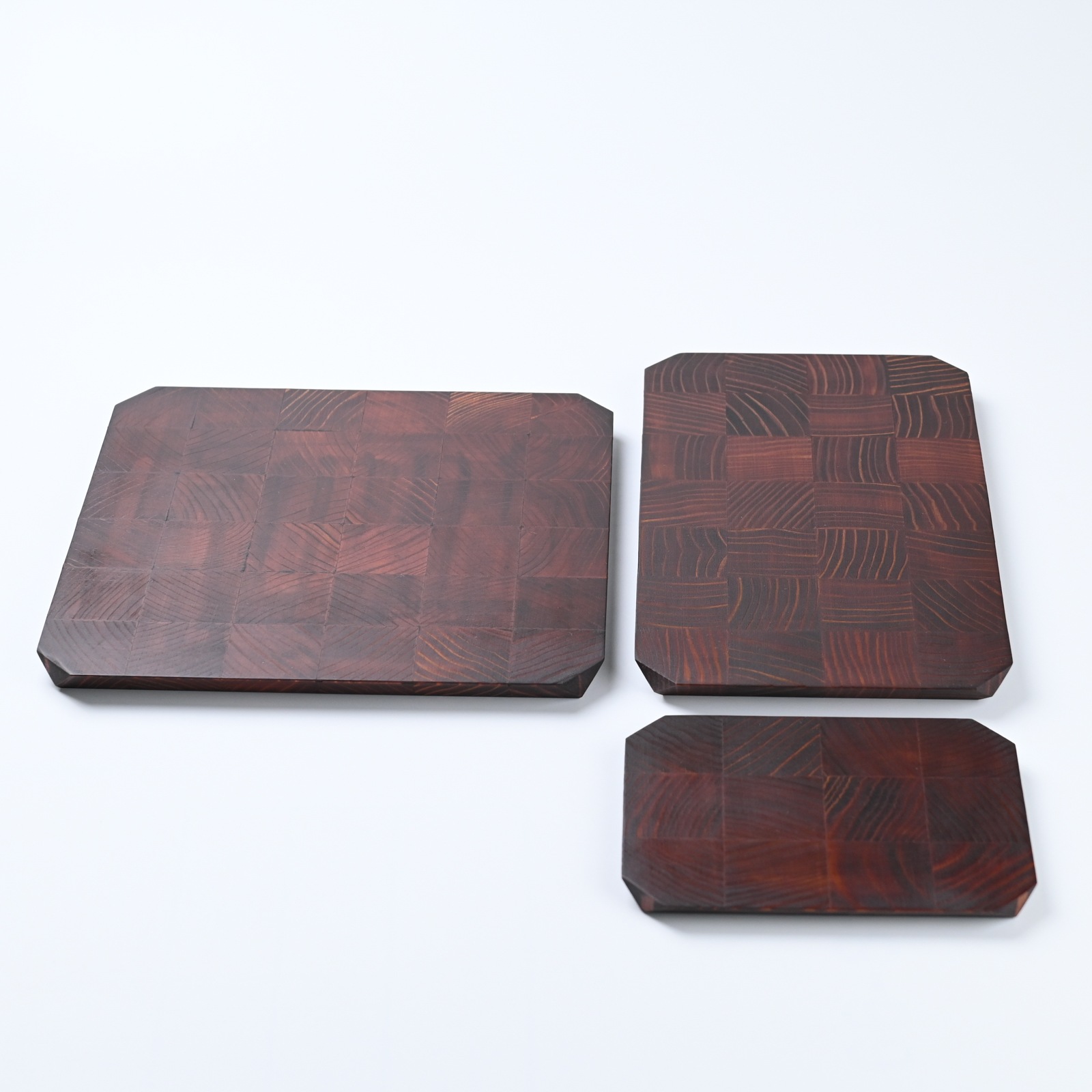 森下綾 / 平皿 6×6 漆色 | 作り手,森下綾 | 和食器通販 eyl utsuwa(エイル ウツワ)