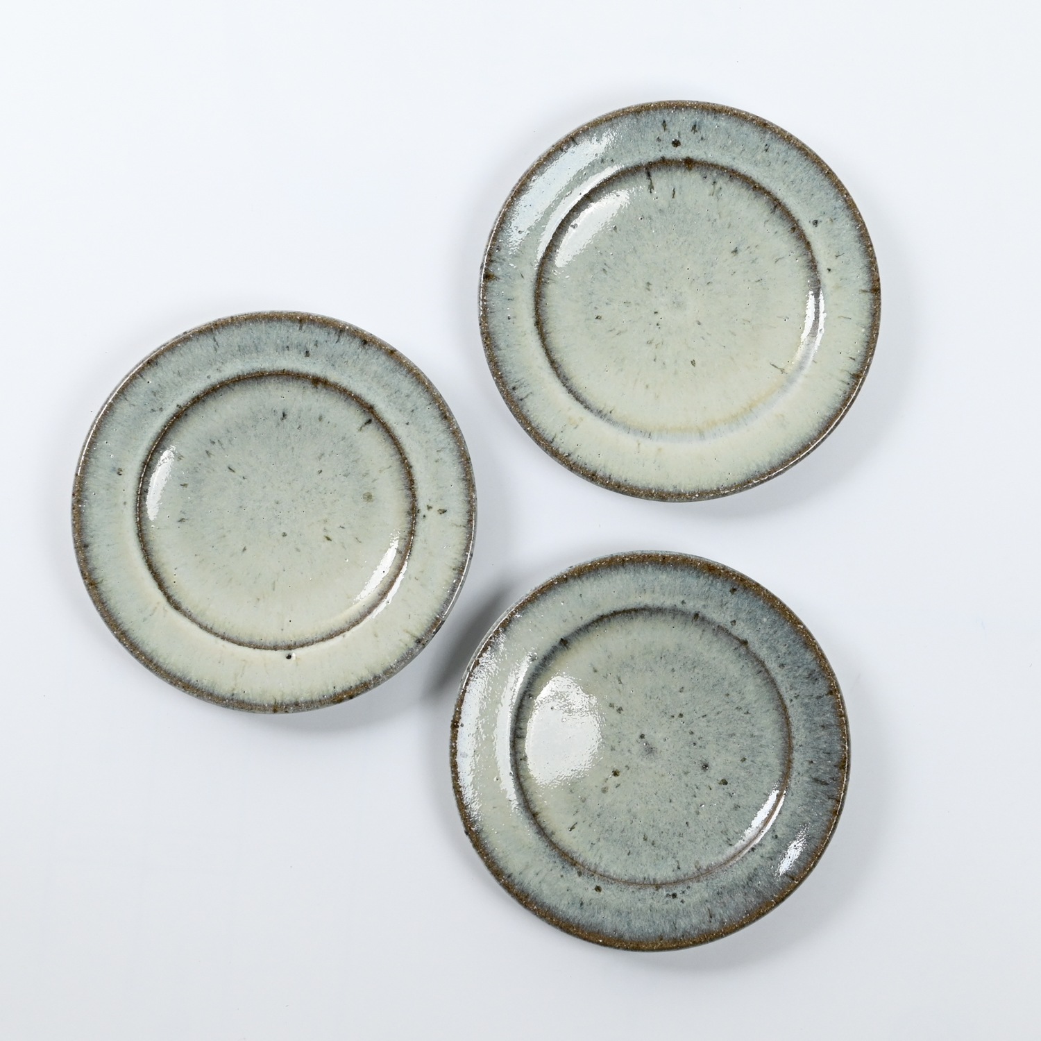 工房つちみ / 5寸リム平皿 無地 green | 作り手,工房つちみ | 和食器通販 eyl utsuwa(エイル ウツワ)