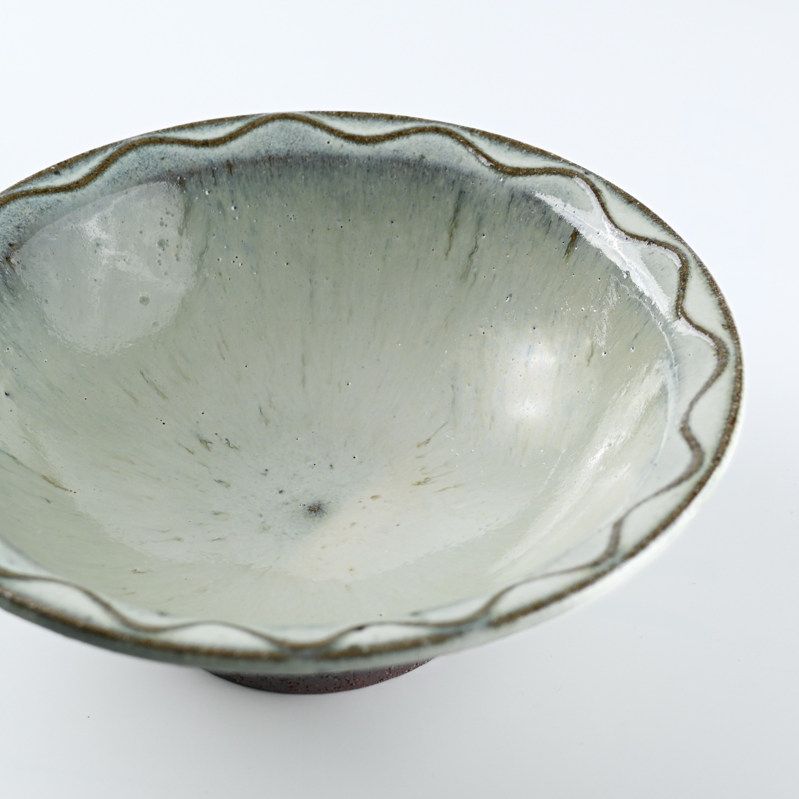 工房つちみ / 7寸リム鉢 波 green | 作り手,工房つちみ | 和食器通販 eyl utsuwa(エイル ウツワ)