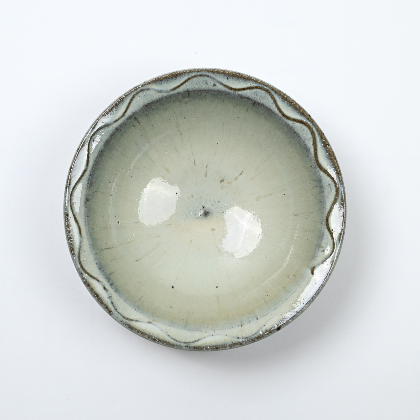 工房つちみ / 7寸リム鉢 波 green | 作り手,工房つちみ | 和食器通販 eyl utsuwa(エイル ウツワ)