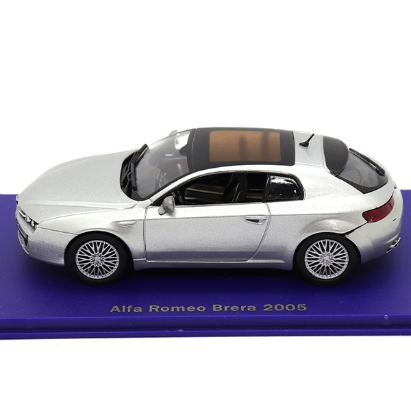 Alfa Romeo Una storia italiana Alfa Romeo Brera 2005 1/43スケールミニカー M4｜ラテン車の雑貨とパーツ通販 FLATOUT