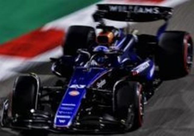 新品 18S989 スパーク 1/18 ウィリアムズ Williams Racing FW46 #23 TBC バーレーン Bahrain ...