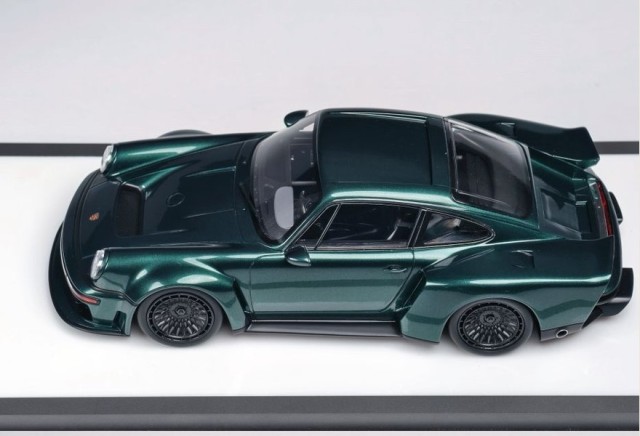 予約 MCM 1/18 ポルシェ シンガー Porsche Singer DLS Turbo dark green/low tail wing ...