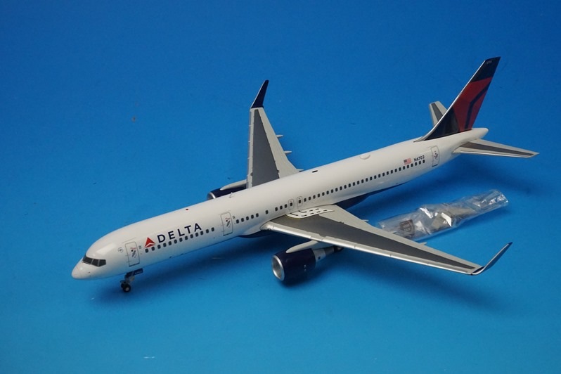 1/200 B757-200 デルタ N6702 [G2DAL500] ジェミニ/中古｜4520386307532｜模型・プラモデルの通販専門 ...