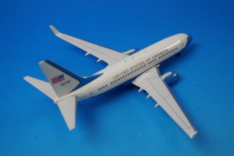 1/200 B737-700（C-40B） UNITED STATES OF AMERICA アメリカ空軍 要人輸送機 ＃50730 ...