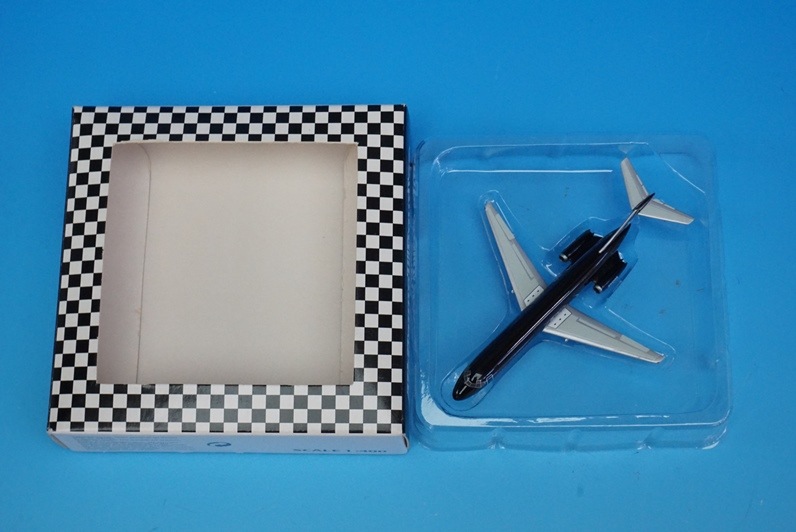 1/400 DC-9-32 PLAYBOY/プレイボーイ N950PB その他/中古｜｜模型・プラモデルの通販専門 エルロン