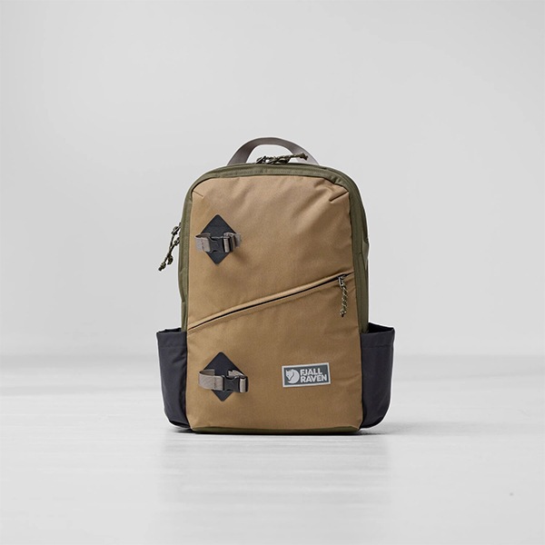 Vardag Backpack 17 | FJALLRAVEN,DAYPACKS | 【公式】フェール
