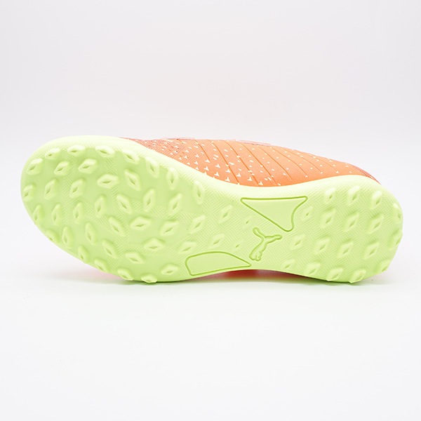 サッカー,ジュニアサッカーシューズ,ジュニアトレーニングシューズ,プーマのジュニア フューチャー Z 4.4 TT V JR 107019-03 | プーマ | をお探しならサッカーを中心とし ...