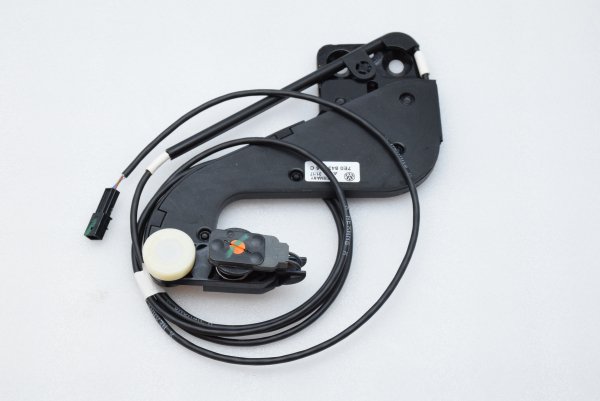 【純正品】 トランスポンダ付ローラーガイド 「電動スライドドア用/右側/アッパー」 T5/T6/T6.1（03年～） | VWパーツ/VW ...