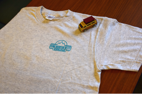 GAKUYA オリジナル Tシャツ [LOGO]（アイボリー） | アクセサリー,アパレル,シャツ | VWパーツ&アウトドア | GAKUYAオンラインショップ