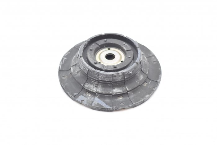 【純正品】 フロントサスペンション ストラットアッパーマウント T5/T6/T6.1 （03年～） | VWパーツ/VWアクセサリー,T5 ...