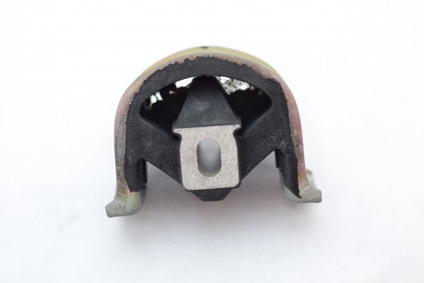 【純正品】 エンジンマウント 「フロント側」 T5/T6（04～19年） | VWパーツ/VWアクセサリー,T5・T6・T6.1・T7 ...