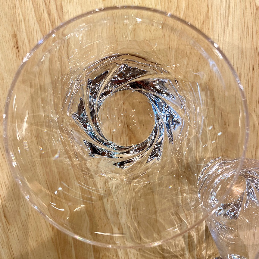 グラス 日本製 おしゃれ Sghr スガハラ 光の渦巻く エリン タンブラー L 410ml コップ ガラス 国産 クリア クリアガラス 透明 美しい きれい ディナー 普段使い プレゼント ...