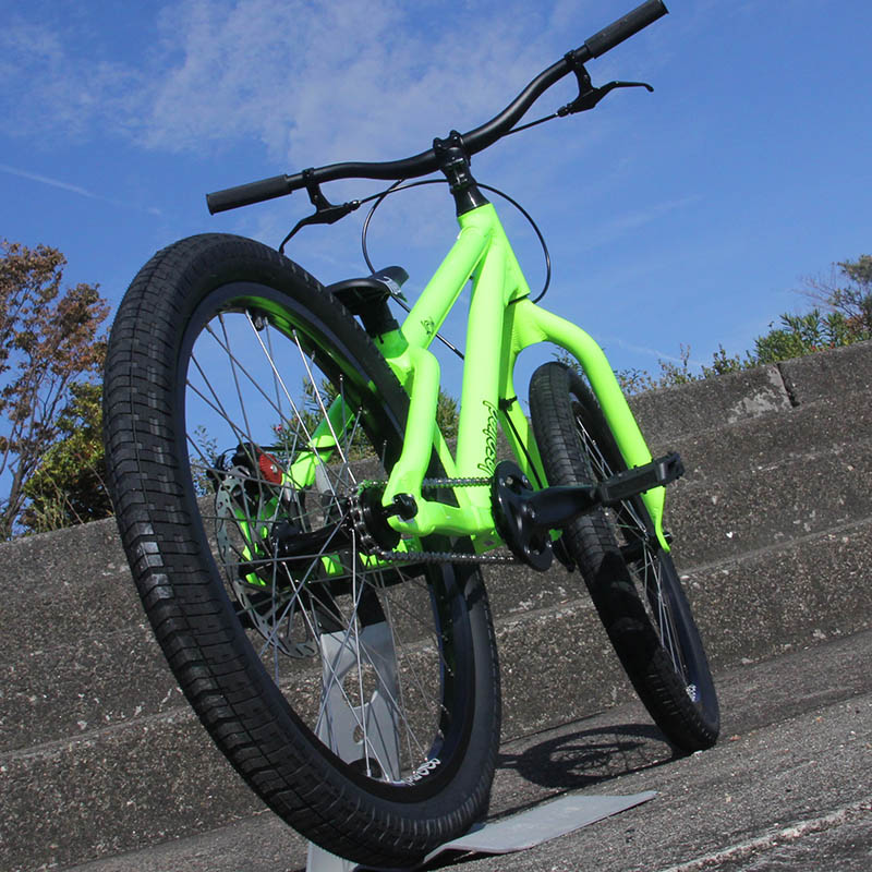 Inspired - FLOW 22 [グリーン] | 完成車,Street 22 | GOLDRUSH AJITO