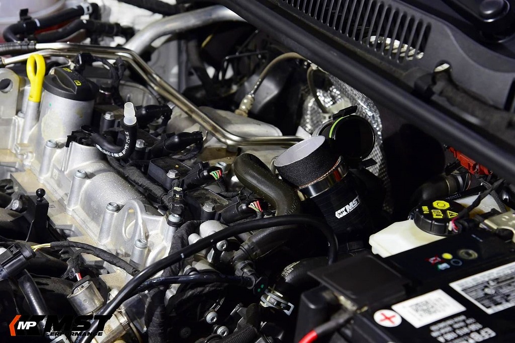 VW GOLF7/Audi A3 1.2/1.4T ターボインテークパイプ - MST Performance|VW/Audi/Fiat/Abarth アクセサリ、パーツ専門|G-FUNKTION