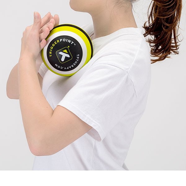 トリガーポイント Trigger point 筋膜 マッサージボール 大きいモデル (12cm) MB5 トレーニング用品 03303 グリーン Massage Ball 筋膜 ストレッチ ...