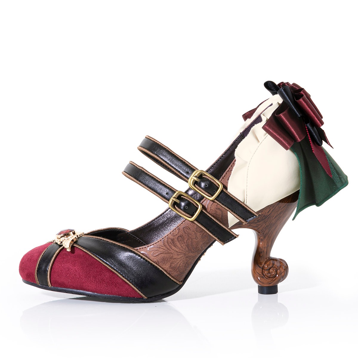 【進撃の巨人】 mayla classic マイラクラシック アイコニックシューズ ミカサ・アッカーマン |GIV ギヴ：人気のキャラクター ...