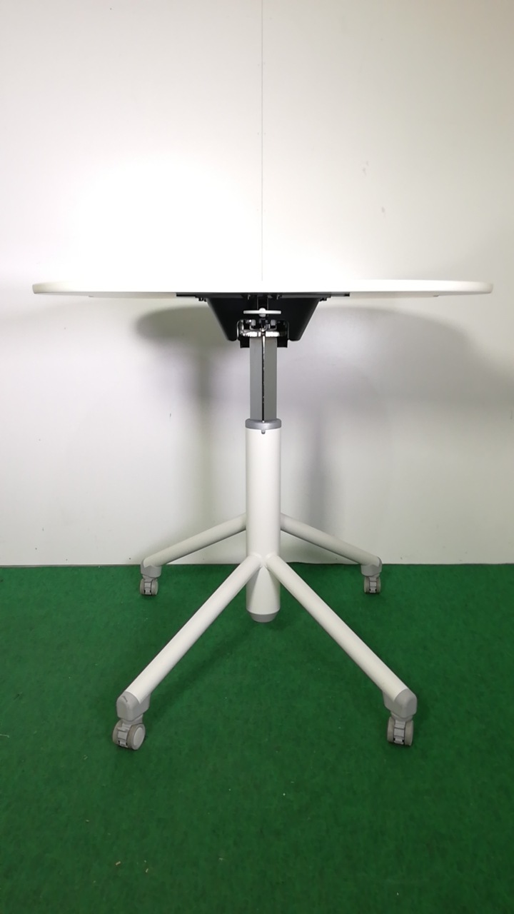 ITOKI 雲型ミーティングテーブル ソレイユシリーズ 天板ホワイトボード仕様