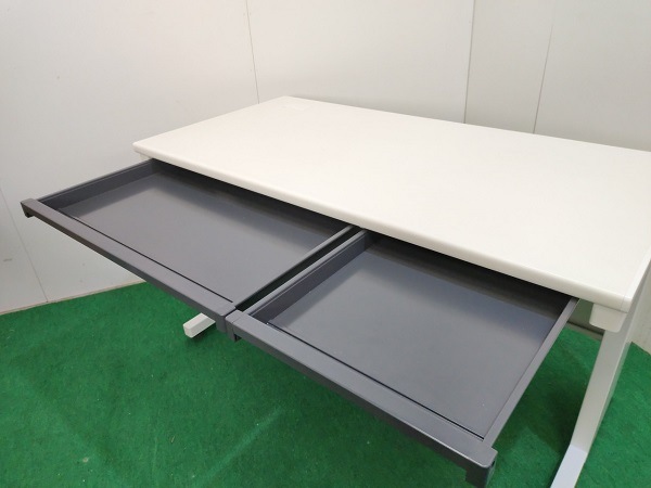 KOKUYO製 オフィスデスク/平机 ホワイト W1200 SDP-TKN12FSAW サイズ：W1200xD600xH700)