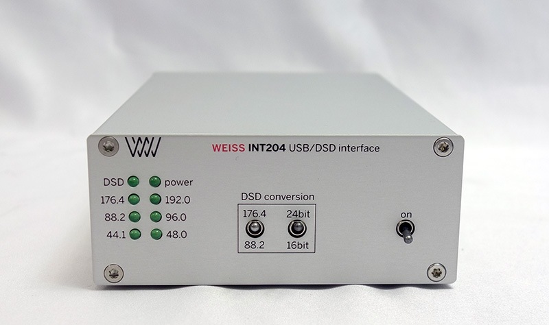 INT204 / WEISS 売約済