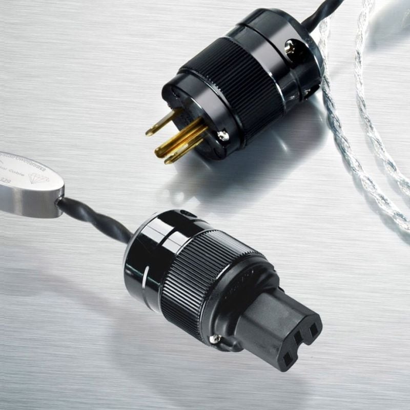 Reference2 Diamond Power / Crystal Cable