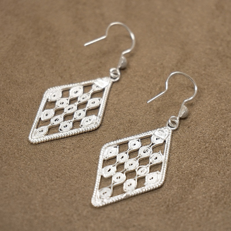 トルコ伝統の銀線細工 テルキャーリ ピアス SV-E-TK006 | アクセサリー,シルバーアクセサリー,銀細工シルバー | | 輸入雑貨～カランフィル（旧店名 トプカプ）