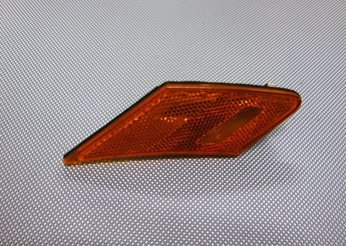 LENS ＆ BODY COMP テールランプ左右 SU003-02540--SU003-02541 トヨタ純正部品 | トヨタ純正部品 ...