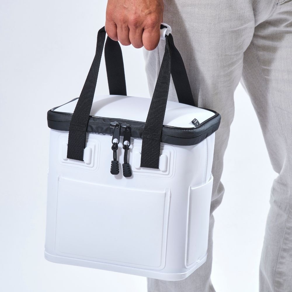 エアロゲルコンパクトクーラーバッグ【NASA品質の冷たさをその手に。外でも“キンキン”の飲み物を！】