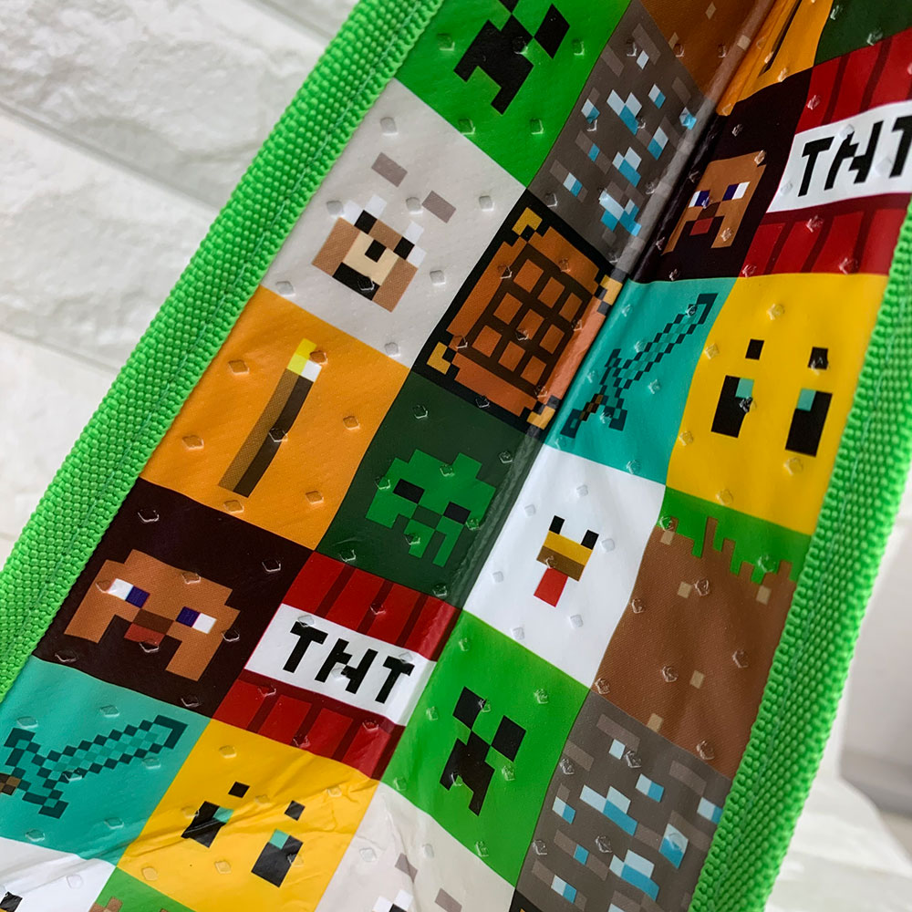 マインクラフト 不織布保冷バッグ 621529 (FBC1) お弁当袋/お弁当バッグ//保冷/かわいい/ランチ/遠足/鞄/スケーター/ギフト/プレゼント/雑貨/グッズ/ファスナー/キャラクター ...