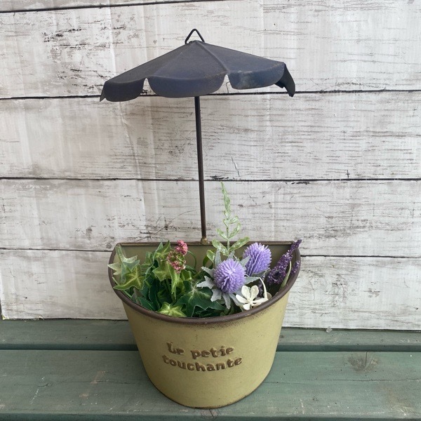 ブリキ アンブレラポット イエロー(UN1490）穴あきプランター /カントリー雑貨・ガーデニング・鉢・ジャンクガーデン・多肉植物・花 ...