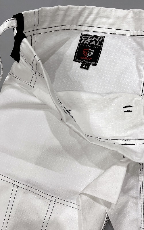 central×GRIT×LUTADOR JIU-JITSU GI 2212 SPECIAL MODEL WH ブラジリアン柔術 柔術衣 | 競技別商品,ブラジリアン柔術 | GRIT ...