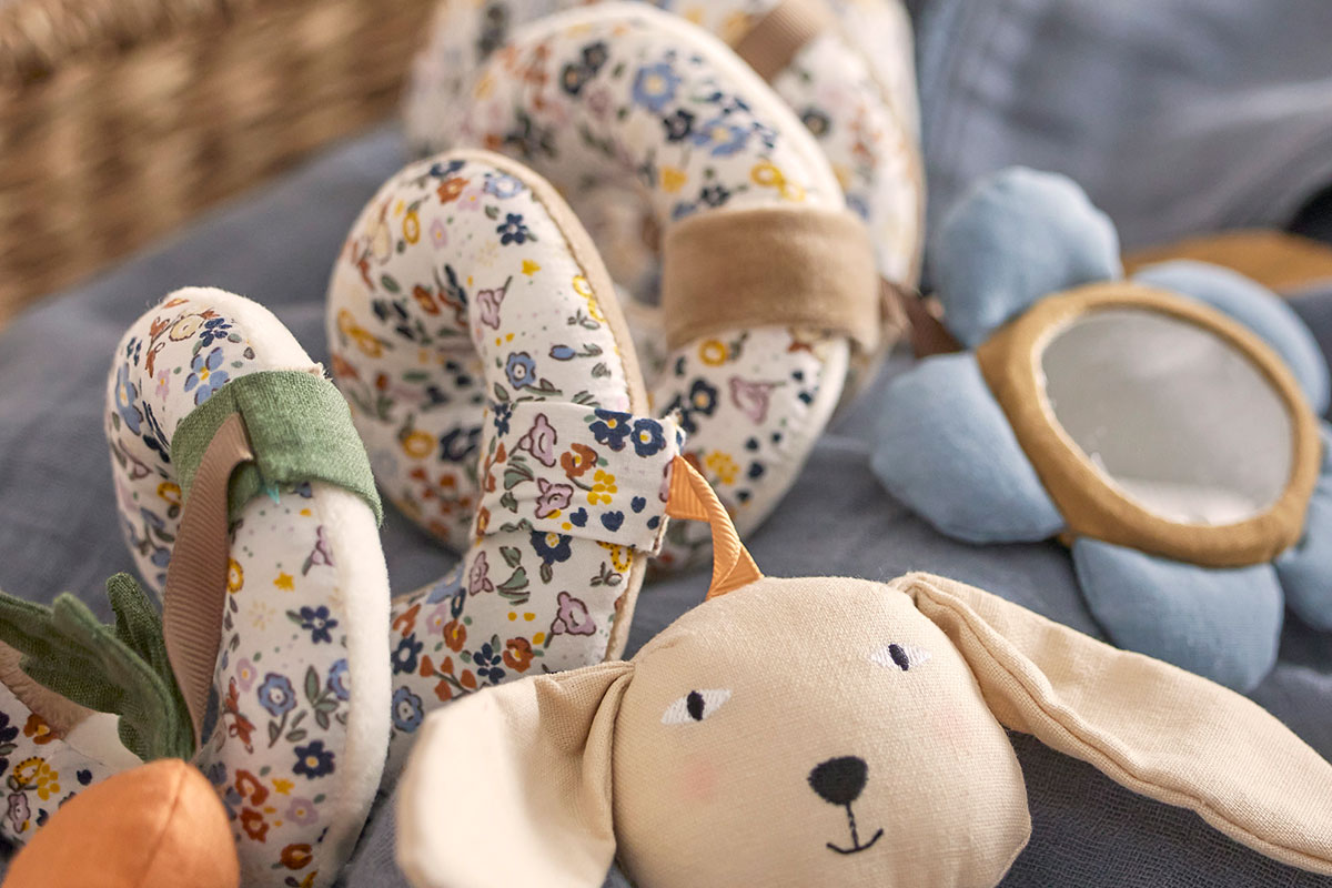 Rubbie Activity Toy (HBV-155)