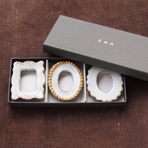 sen frame カトラリーレスト 3個セット 化粧箱入り【波佐見焼 箸置き】 | sen（京千）／波佐見焼 | ハウスグラム