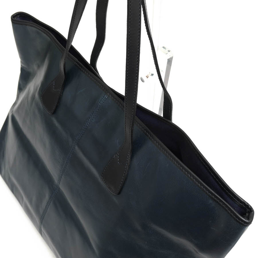 TUSTING Bythorn Tote バイソン / タスティング シューレザー 仔牛革 カーフ 肩掛け ワンショルダーバッグ グリーン 緑 ...